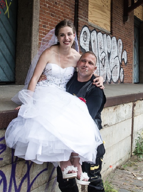 Homeless couple’s wedding makes the front page • INSP News Service