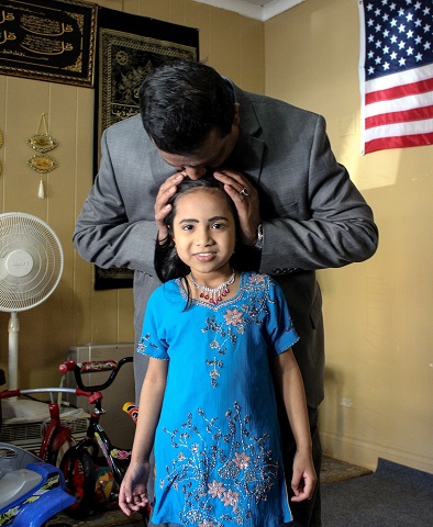 Settling for more: The Rohingya refugees finding a new home in Chicago ...